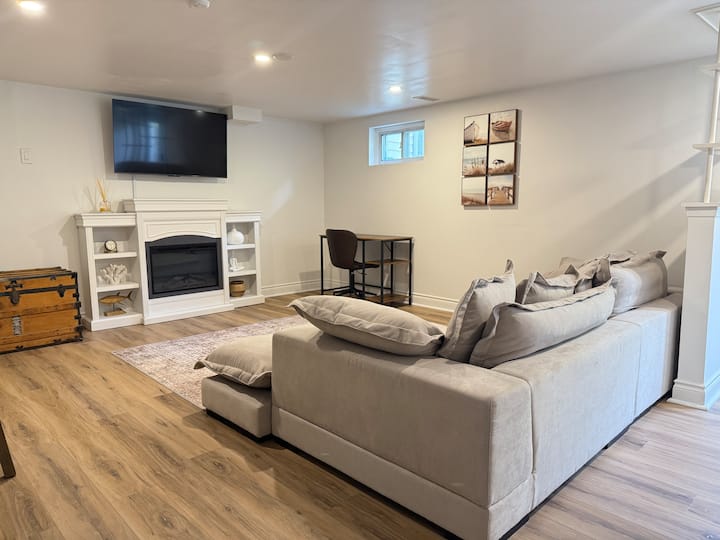 The Reytan Retreat - Pickering