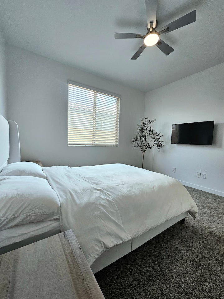 Private Modern Casita | Full Kitchen - Phoenix, AZ