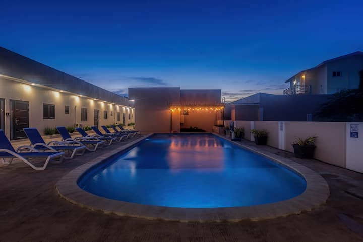 Palm Beach Hideaway #2 · Patio To Pool · Rooftop - Aruba