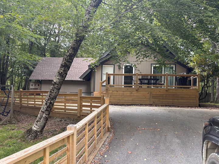 Tranquility On Beech 1.5m To Ski Resort
Hvac Pets. - Beech Mountain, NC