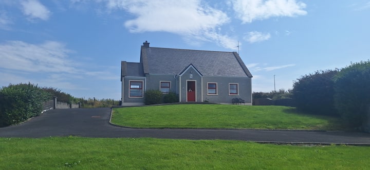 Cottage By The Sea - Enniscrone