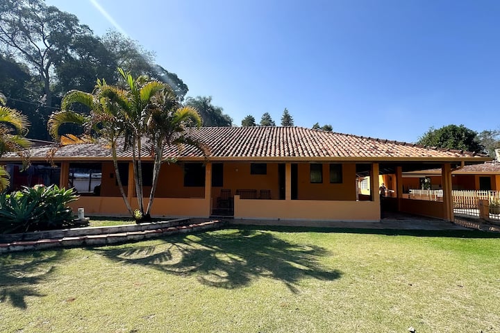 Casa Em Chácara Com Piscina E Muita áRea Verde - Capivari