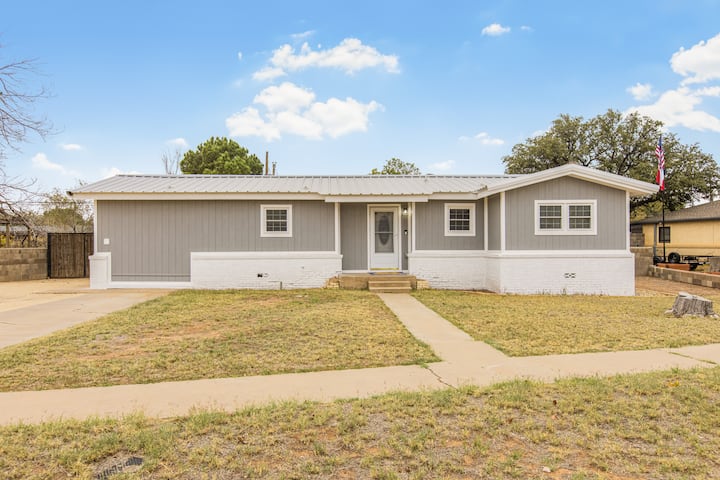 The Lonestar Casita - Midland, TX