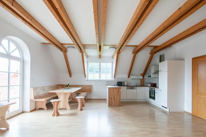 Großes Apartment Im Grünen Für Familien & Gruppen - Deutschlandsberg