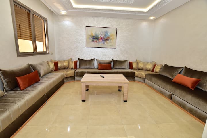 Charme Marocain– Plage à 10 Min-balcon Privée - Agadir