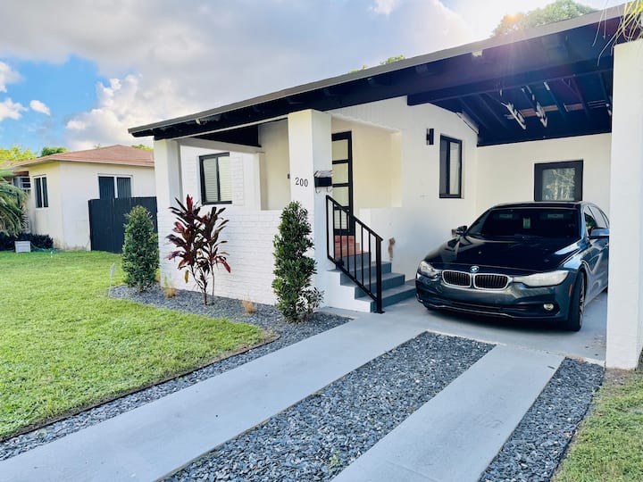 Chic Miami House Close To Everything! - Bahamas