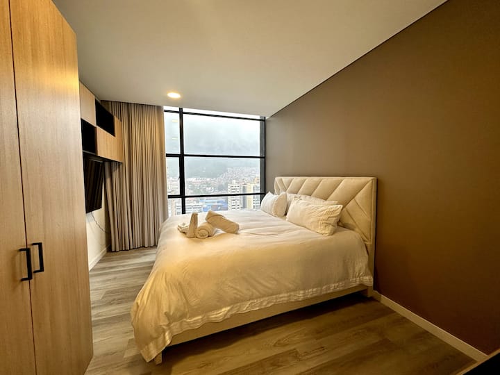 New! Cozy King Bed Suite| El Campín | Intl. Center - Bogota