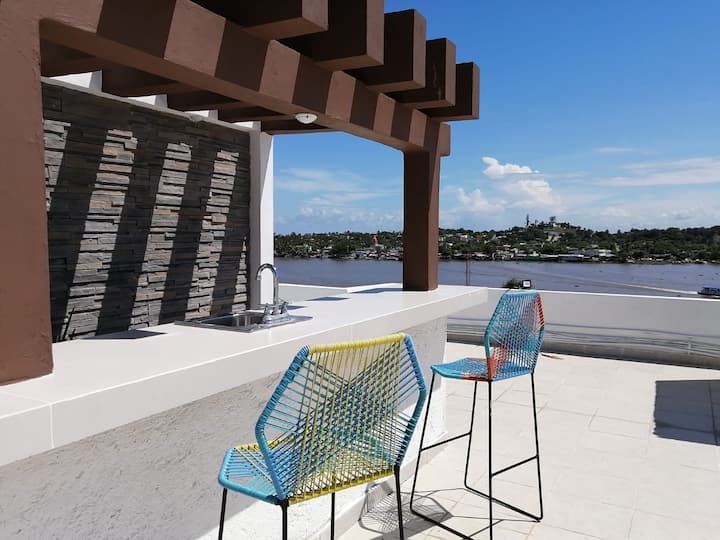 Confortable Habitación Equipada - Coatzacoalcos