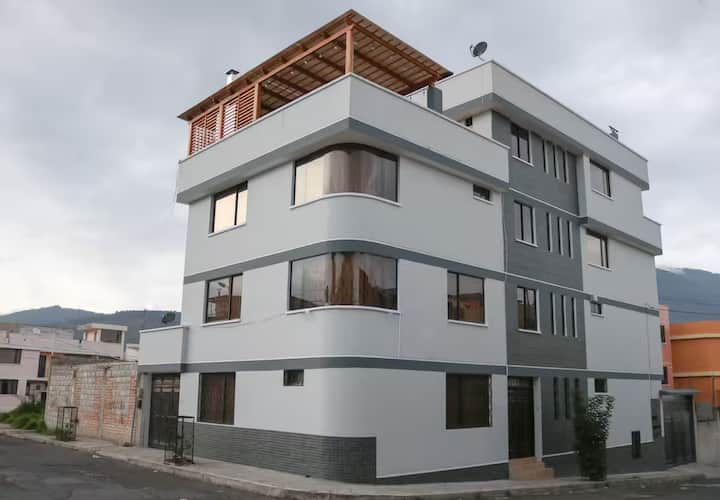 Joseph`s House - キト