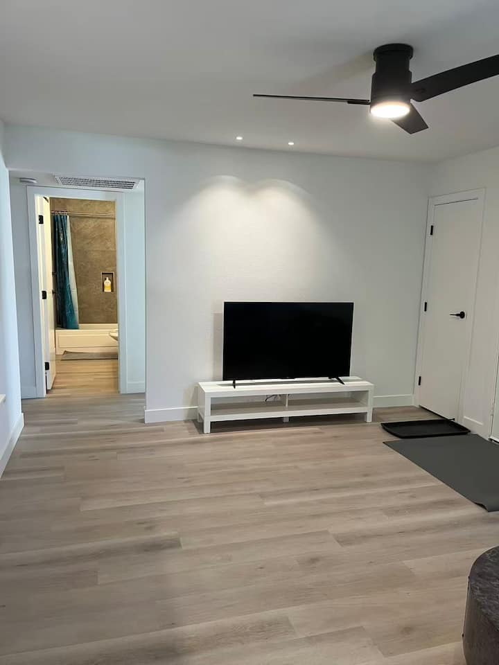 The Warm Home - Las Vegas, NV