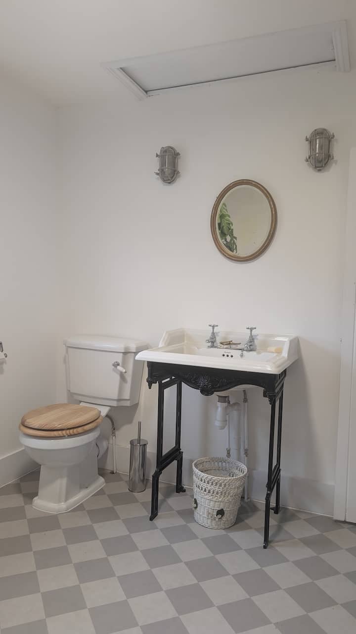 Cute One Bed Cottage Near Hastings Country Park - Hastings