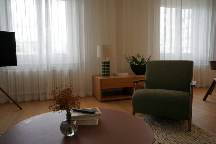 Zurich 2 Bedroom Apartment (Free Parking)- 302 - Zürich