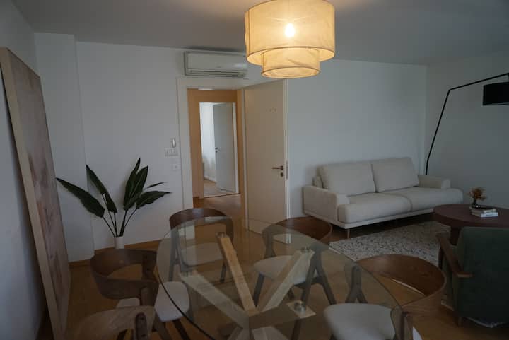 Friesstrasse- Spacious 2 Bedroom Apartment - Zúrich, Suiza