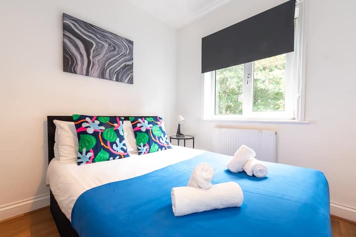 Kgv Stays - Serenity House, 3 Bed With Parking - Southampton