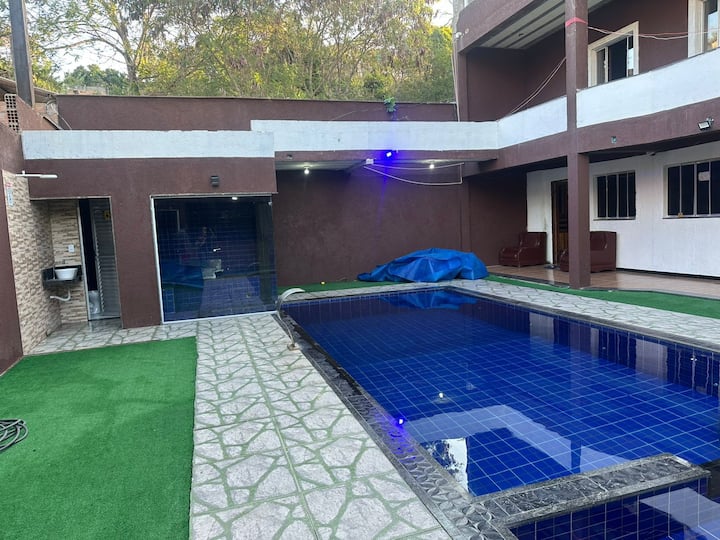 Espaço Para Confraternização, Com Piscina - 산타루시아