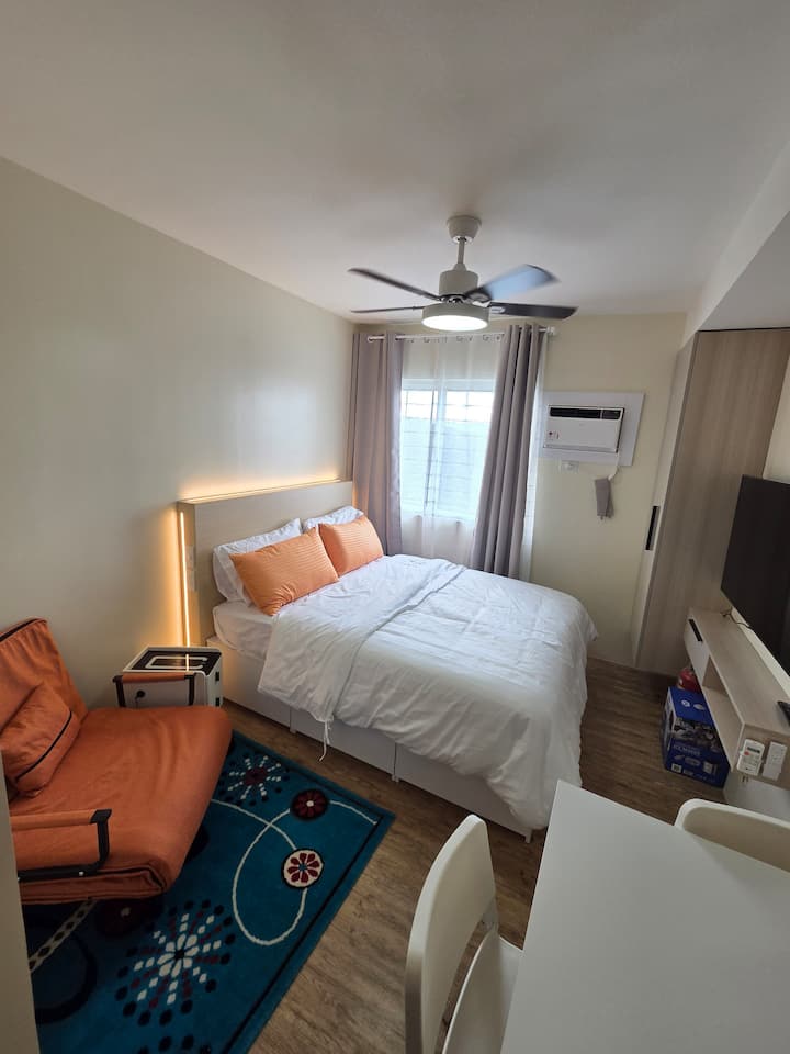 Denyce's
Penthouse - Silang