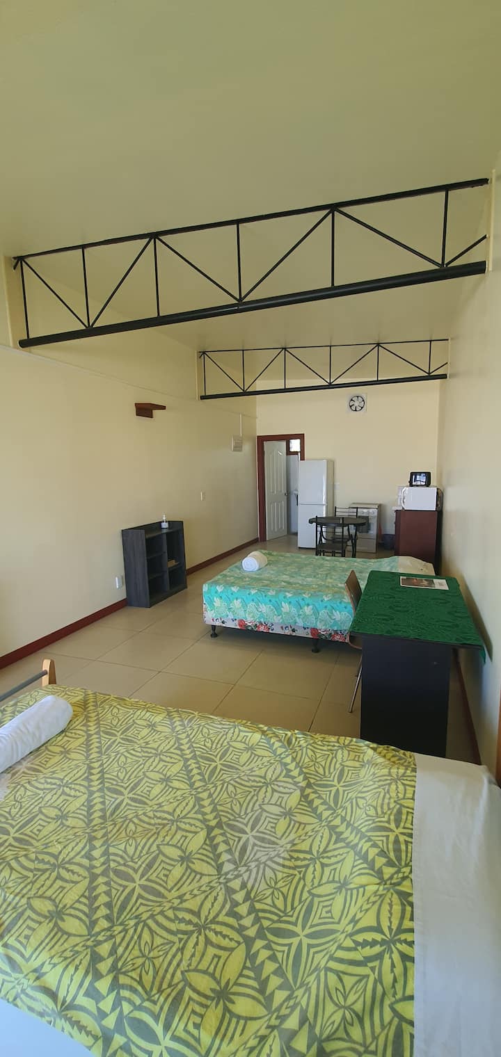 Private Studio: 2nd Floor | Near Hospital 600m - Samoa