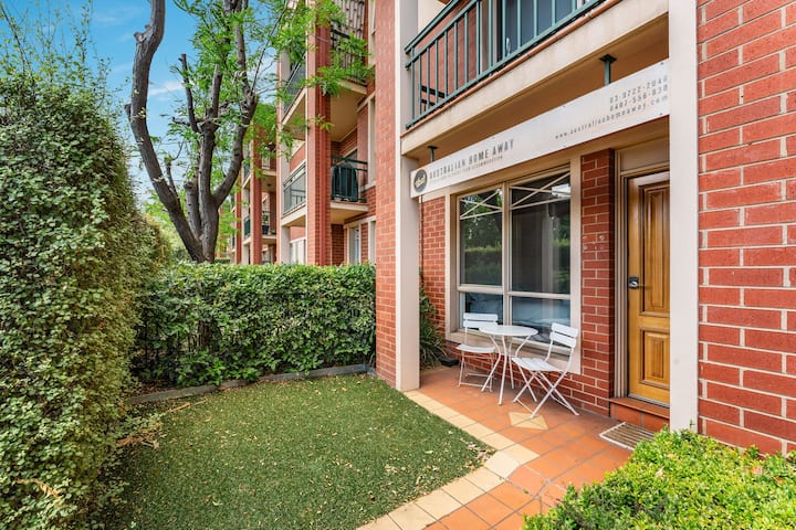 Box Hill Studio Unit - Free Parking - Walk To Shop - Mitcham