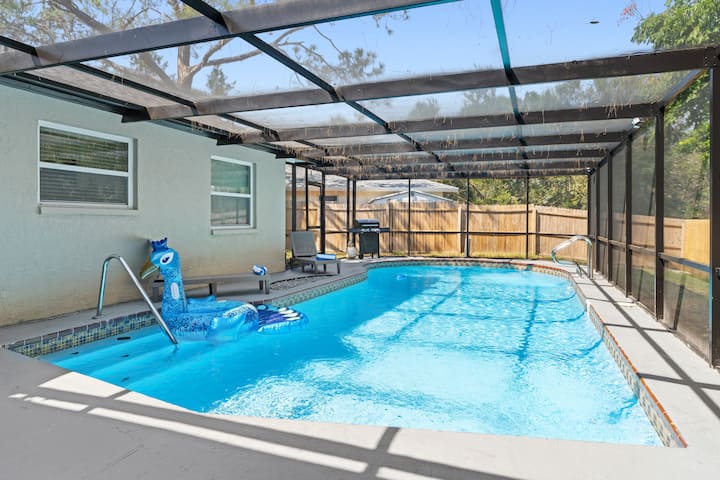 Casa Bonita Retreat - Tarpon Springs, FL