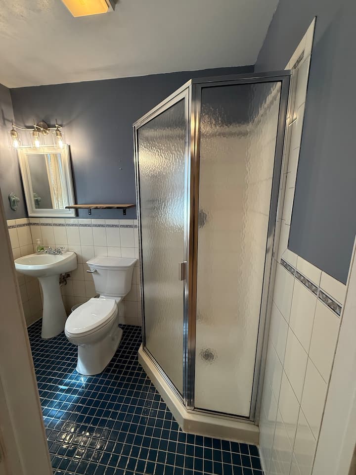 Charming Studio Close To Everything! - Fire Island, NY
