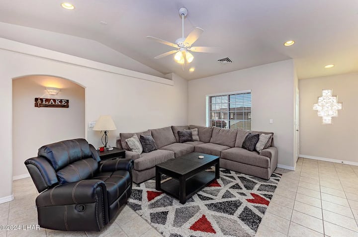 Havasu Hideaway - Lake Havasu City, AZ