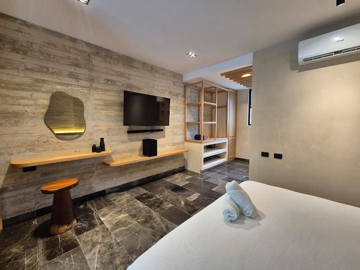 Departamento Con Arquitectura Brutalista En Tulum - Tulum