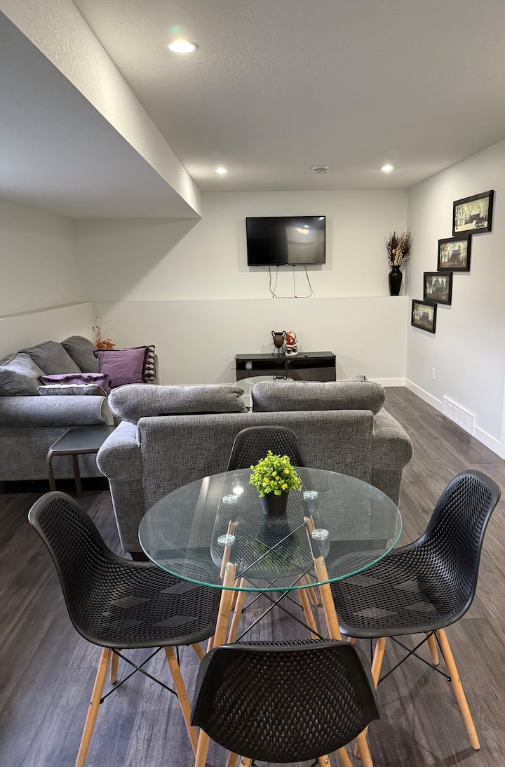 Rr Luxury Suite - Brandon