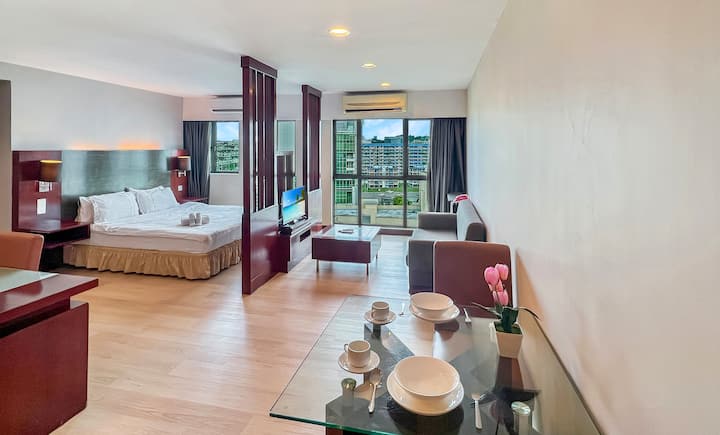 Royal Crown Scsp King Bed 883 Kk Cbd Near Imago - コタキナバル