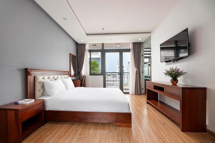 Hsuites | 1 Bedroom Apartment - Da Nang