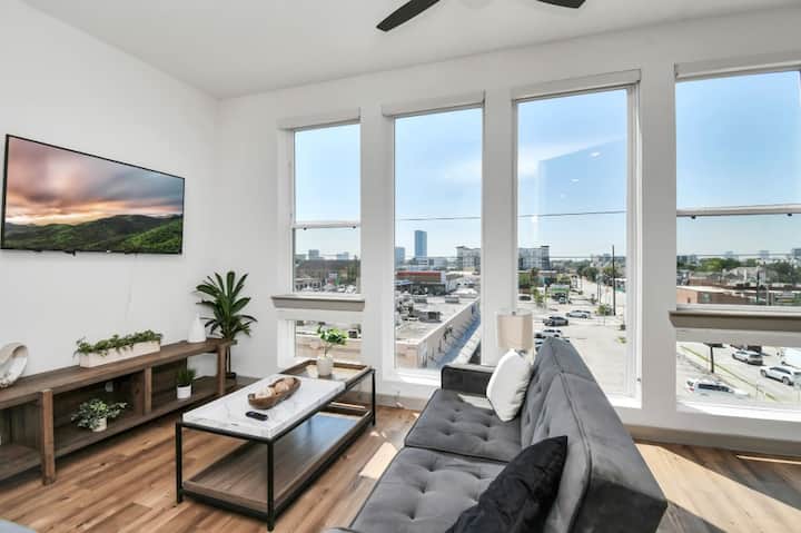 The Serenity Garden - Independence Heights - Houston