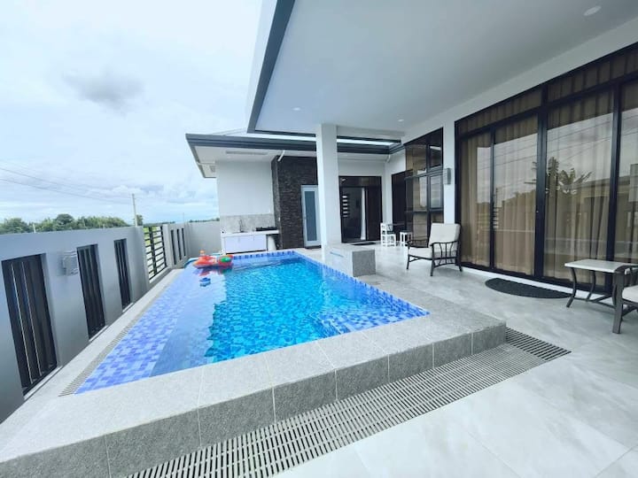 Enjoy Your Day Use Stay! Room And Amenities - Bacolod