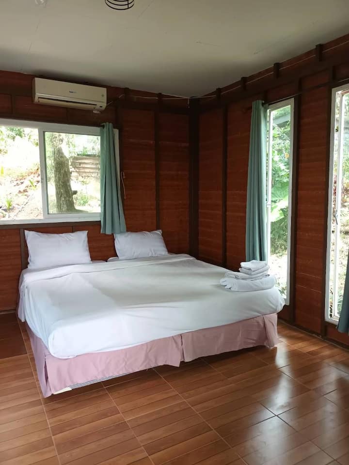 Mount Cabinfreedom - Thailand