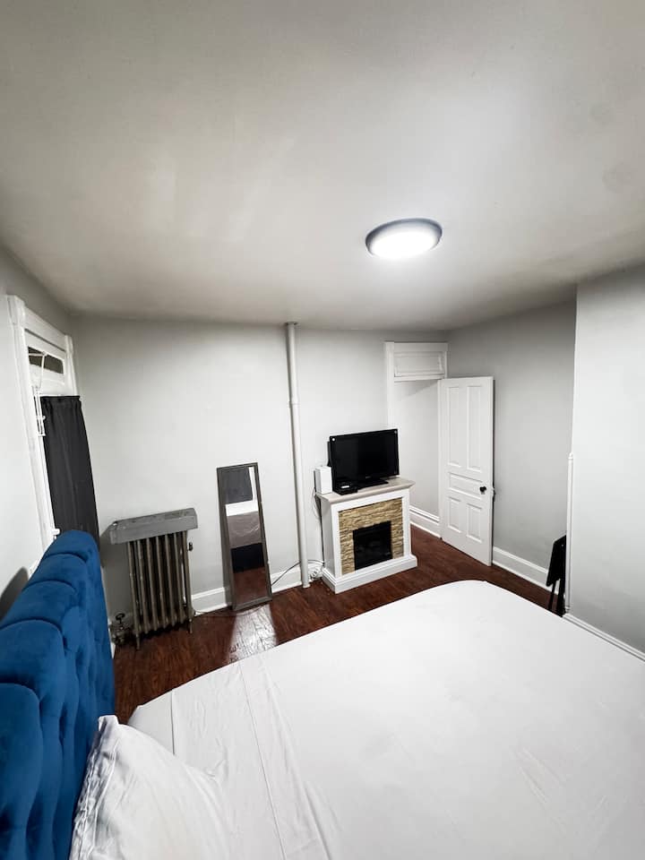 Comfy Paradise - Harrisburg, PA