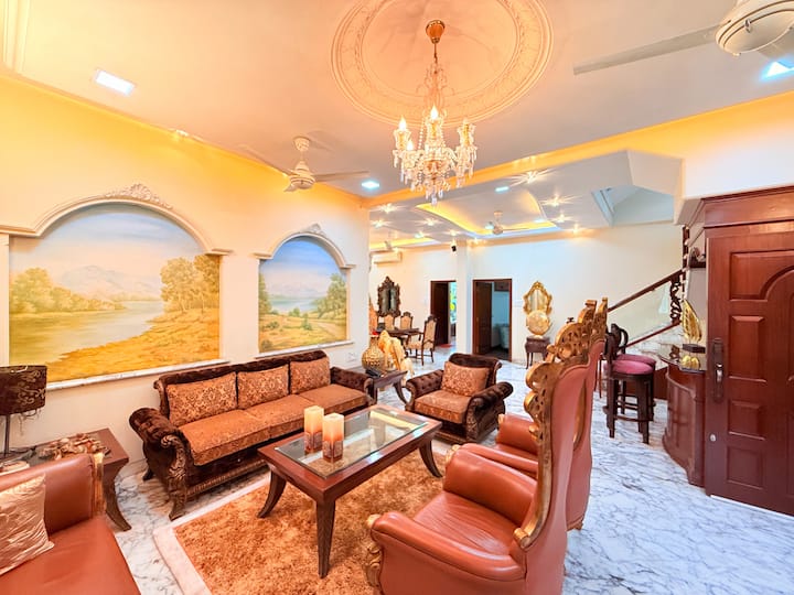 Royal Palms 5bhk Luxe Garden Retreat Spacez Villa - Mumbai