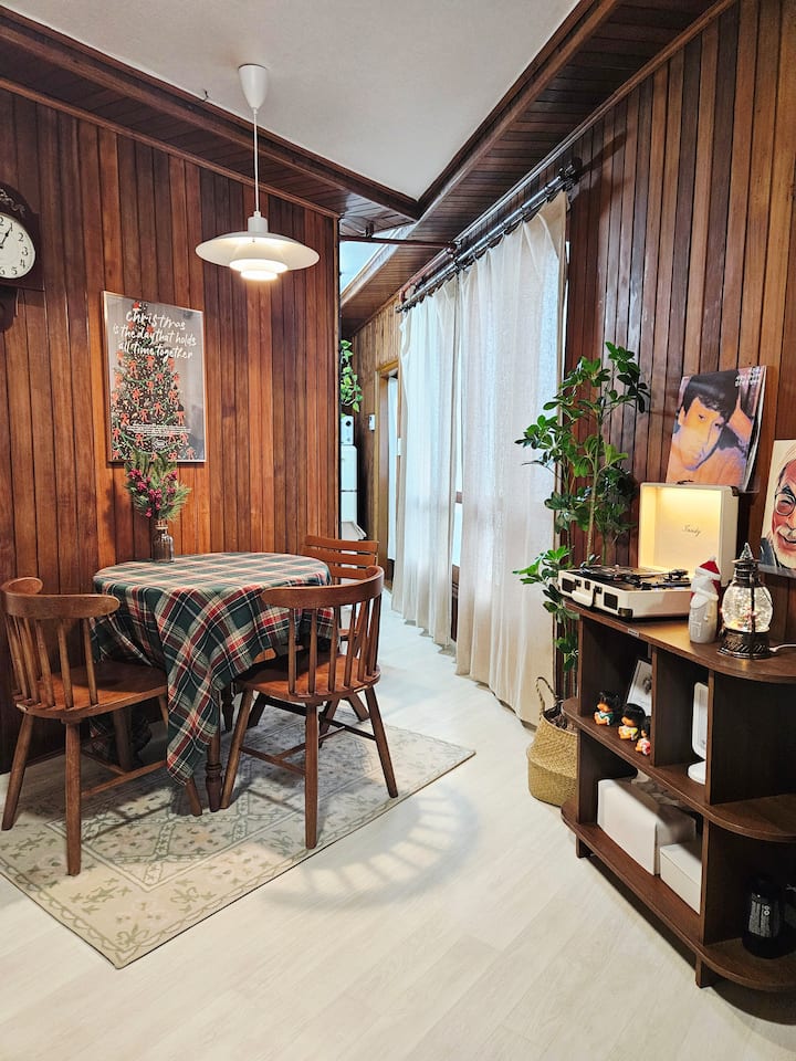 오픈특가/아늑한숙소/그린우드/행리단길5분/방화수류정2분/편의점2분/피크닉세트/짐보관/주차 - Suwon-si