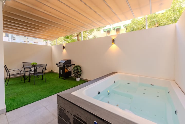 Stylish Getaway·relax Your Own Jacuzzi & Bbq·1br - Santo Domingo