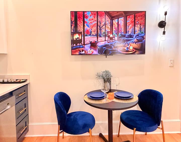 Downtown 1br • Walk To Ppac • Kitchen & Laundry - Providence, RI