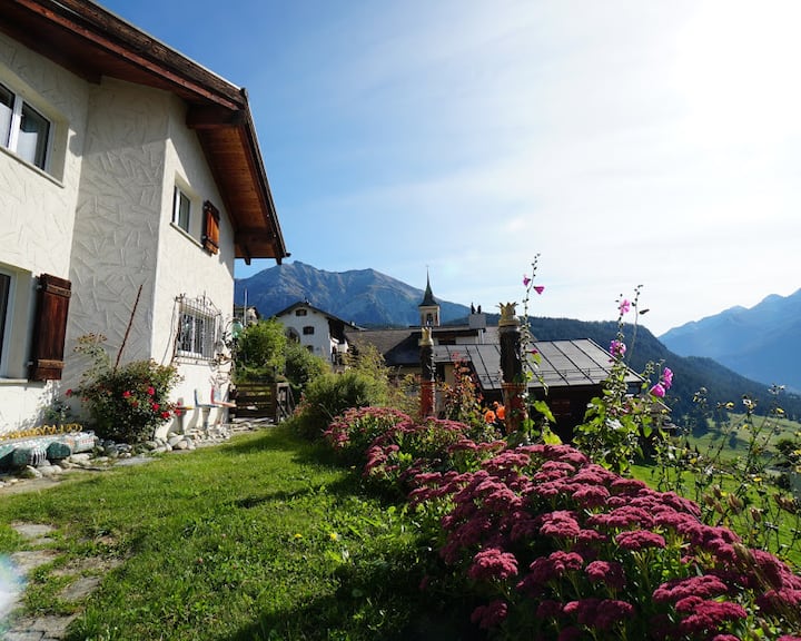 Ferienhaus "Sin Sponda" Mit Fantastischer Aussicht - Valbella