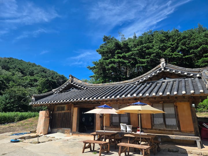 300년 고택으로의 여행 룰루랄라 한옥스테이_언곡재 - 영덕군