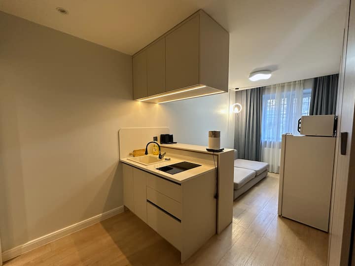 Cozy 1 Bedroom Apartment Next To Emart - Ulaanbaatar