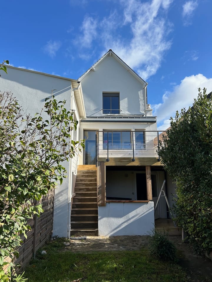 Maison Familiale Avec Grand Jardin à Vannes - Vannes