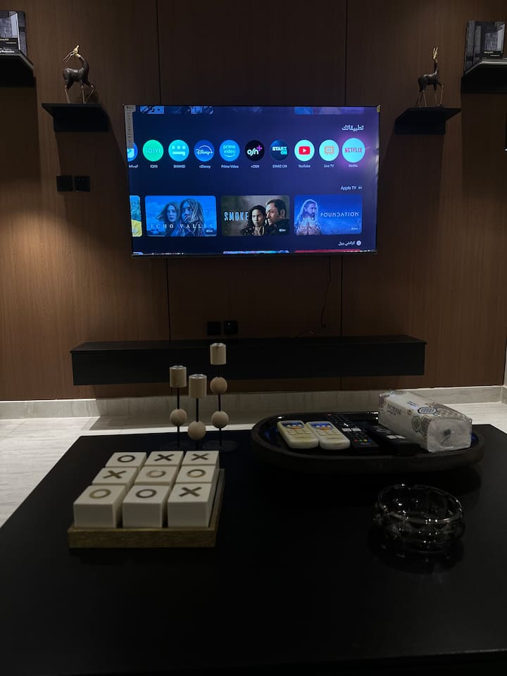 شقة مودرن ٨ دقائق سيراً من البوليفارد - Riad