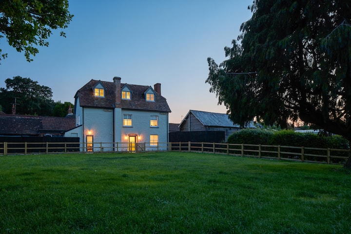 The Meadow At Selborne - 윅