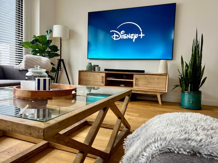 4 Bedroom Inner City Townhouse In Port Melbourne - Melbourne