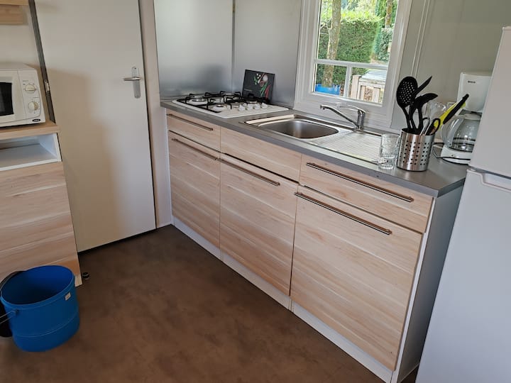 Bungalow Pour 6 Personnes. - Vendée