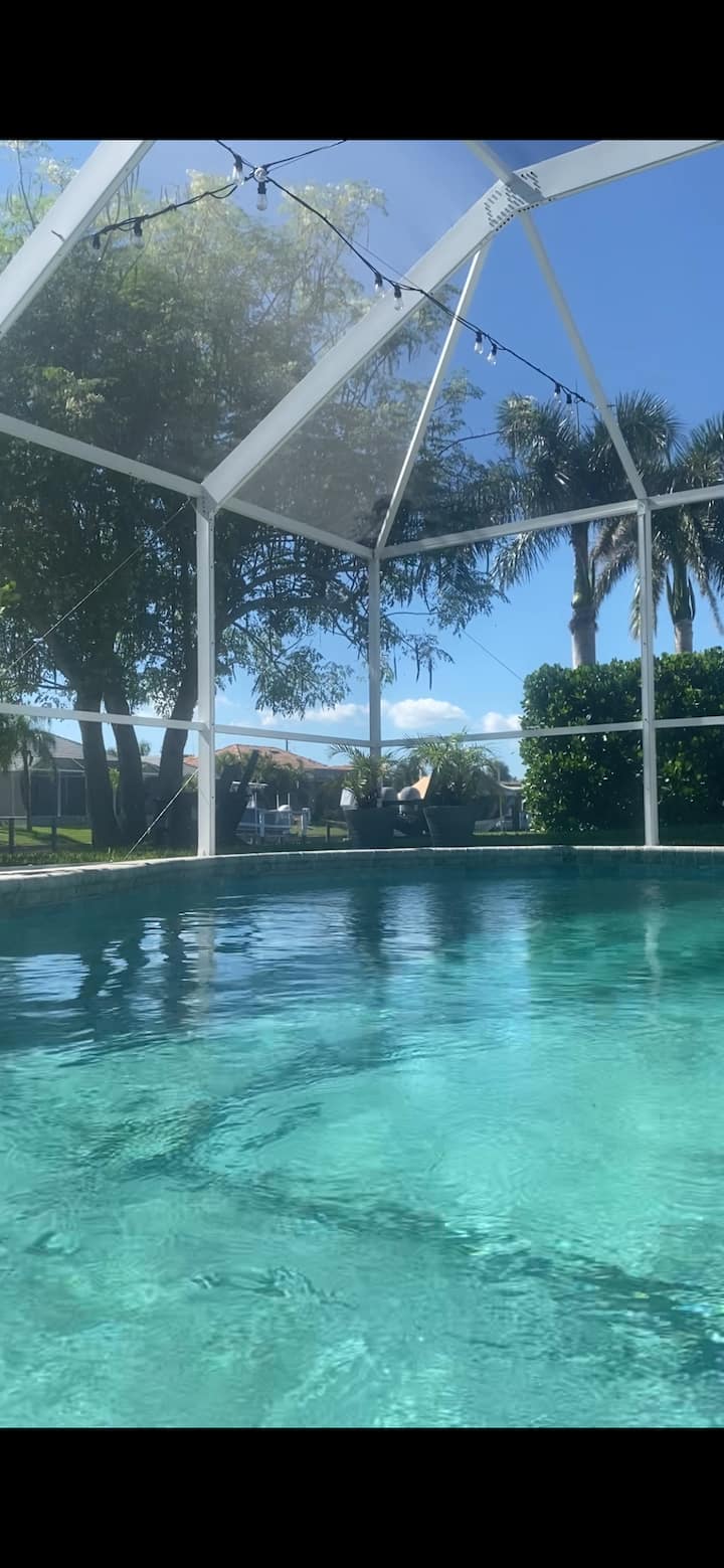 Punta Gorda Isles Waterfront Pool Home - Punta Gorda, FL