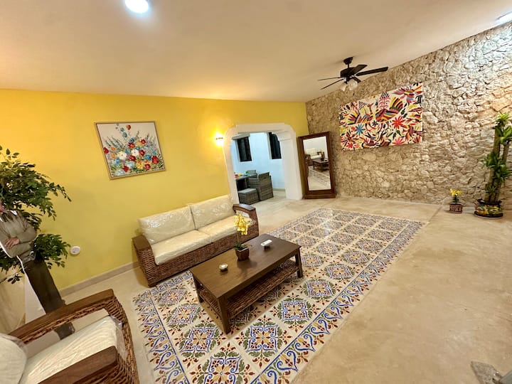Mérida Centro | Alberca | Wifi | Climatizada - Mérida
