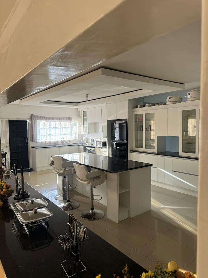 The Breeze Escape Harare - Harare