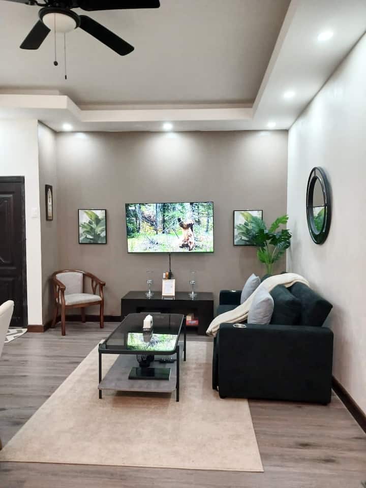 Luxury Carribean Retreat W/ Modern Touches - Trinidad and Tobago