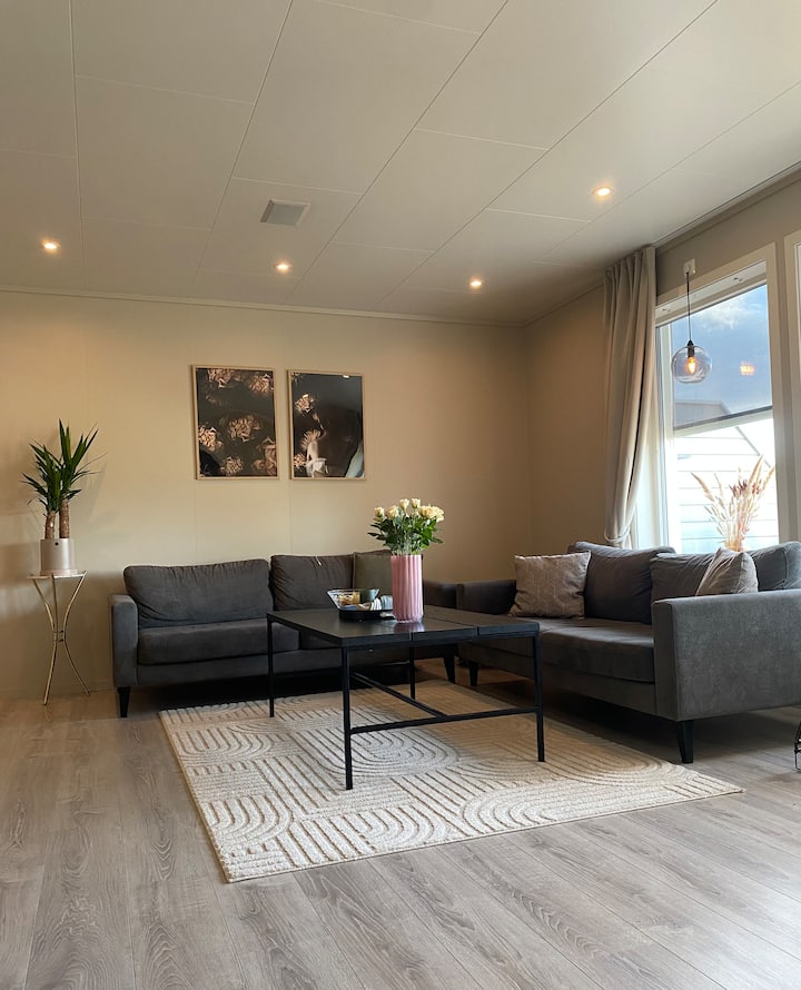 Nyoppusset 3-roms Leilighet Med Nydelig Utsikt - Alta